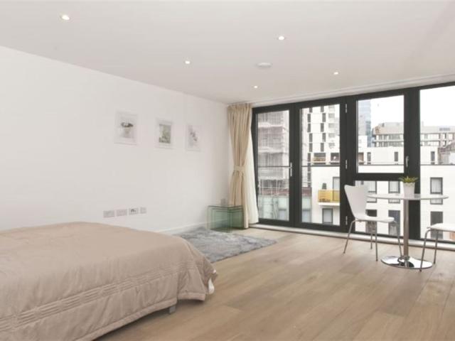 Sloane Apartments, Spitalfields E1, Studio to rent, £2,200 pcm | PrimeLocation