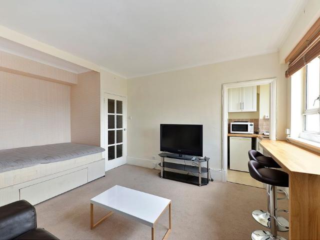 Sloane Avenue Mansions, Chelsea, London, SW3