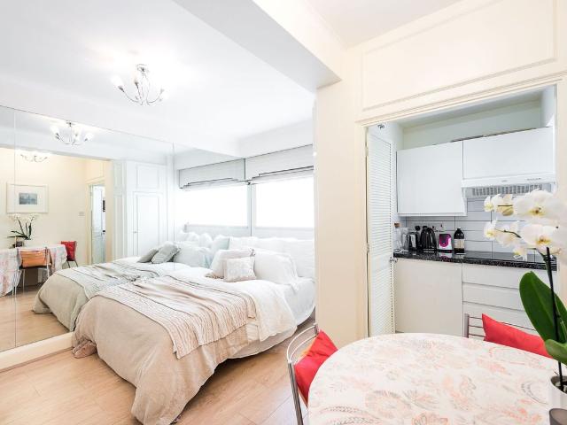 Sloane Avenue Mansions, Chelsea, London SW3, Studio to rent, £2,275 pcm | PrimeLocation