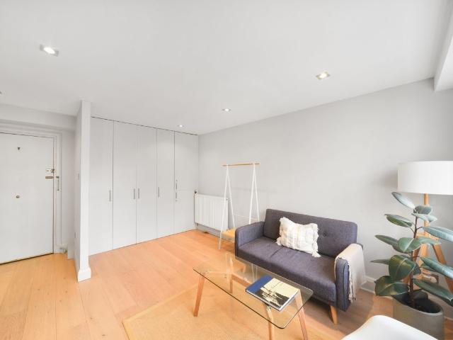 Sloane Avenue Mansions, Chelsea SW3, Studio to rent, £2,058 pcm | PrimeLocation