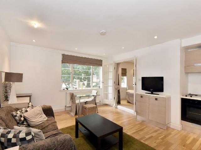 Sloane Avenue, Chelsea, London SW3, 1 bed flat to rent, £3,033 pcm | PrimeLocation