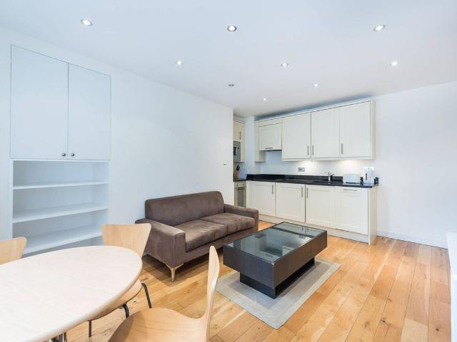 Sloane Avenue, Chelsea, London SW3, 1 bed flat to rent, £5,634 pcm | PrimeLocation