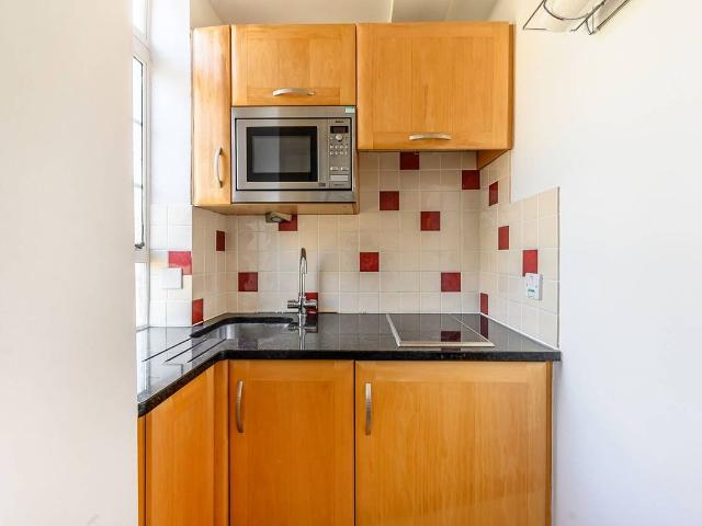Sloane Avenue, Chelsea, London SW3, Studio to rent, £1,950 pcm | PrimeLocation