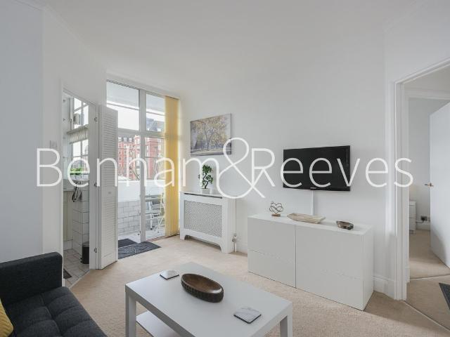 Sloane Avenue, Chelsea SW3, 1 bed flat to rent, £2,600 pcm | PrimeLocation