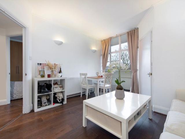 Sloane Avenue, Chelsea, SW3, London