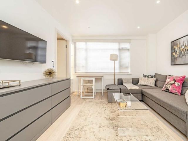 Sloane Avenue, SW3, London