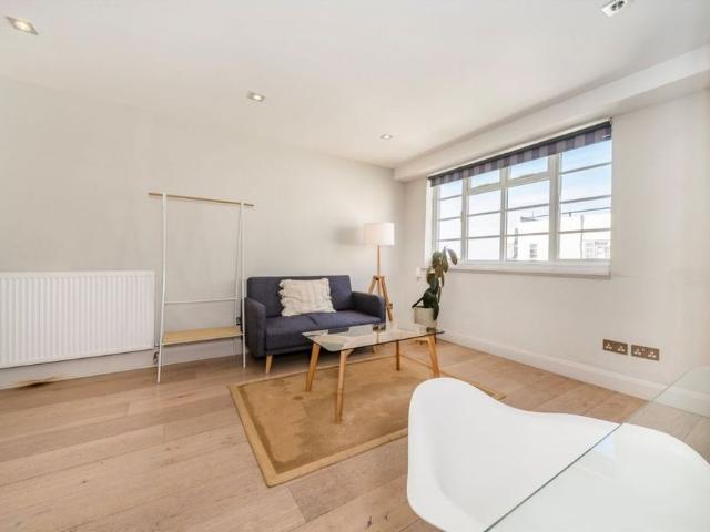 Sloane Avenue, SW3, London