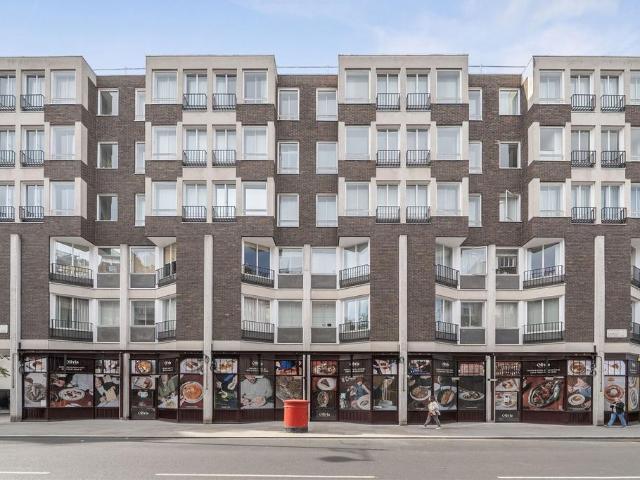Sloane Square, London, SW1W 1 bed flat to rent £4,009 pcm £925 pw