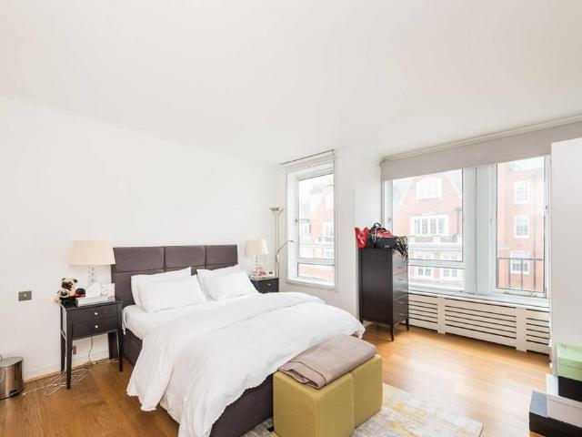 Sloane Square, London, SW1W 1 bed flat to rent £6,998 pcm £1,615 pw