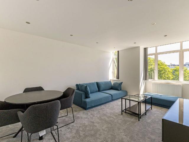 Sloane Street, London SW1X, 2 bed flat to rent, £4,983 pcm | PrimeLocation