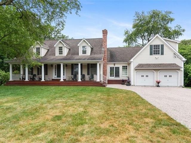 Slope Ave, South Kingstown, Home For Sale