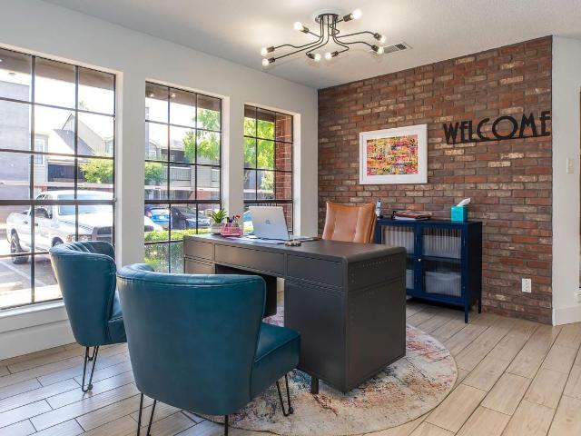 Slate Dallas 1 Bedroom Apartment for Rent at 18050 Kelly Blvd, Dallas, TX 75287