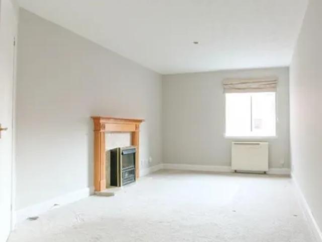 Slateford Road, City of Edinburgh, EH14 1PP, United Kingdom | 1 bed apartment for rent #139269904 | Rentberry
