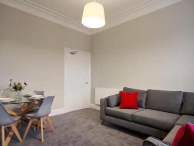 Slateford Road, Slateford, 2 Bedroom Flat