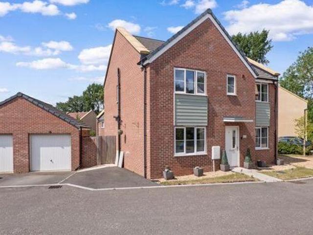 Slad Way, Cheltenham, 5 Bedroom Detached