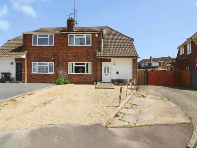 Slade Drive Swindon, Swindon 2 bedrooms Property for lettings Mcfarlane