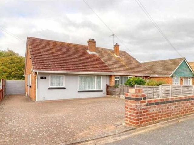 Slade Road, Holland On Sea, 2 Bedroom Bungalow