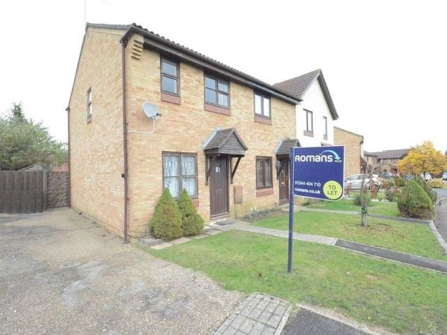 Slaidburn Green, Bracknell RG12, 2 bed end terrace house to rent, £1,650 pcm | PrimeLocation