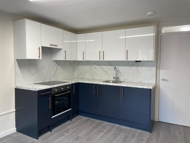 Slaithwaite Road, London SE13, 2 bed flat to rent, £2,000 pcm | PrimeLocation