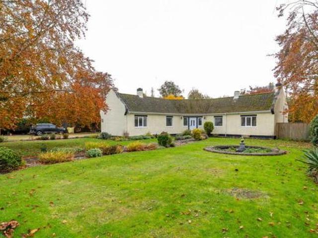 Sleaford Road, Wigtoft, 4 Bedroom Detached