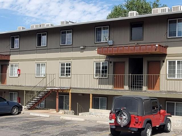 SLICK ROCK APARTMENTS