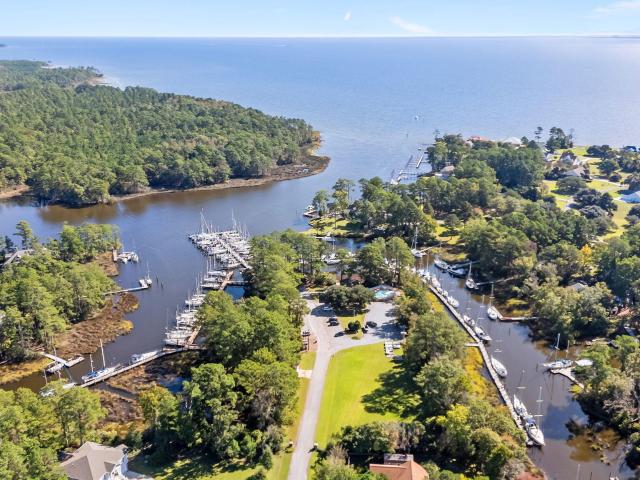 Slip 61 Harbour Way