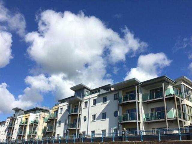 Smoke House Quay, Milford Haven, 2 Bedroom Terraced
