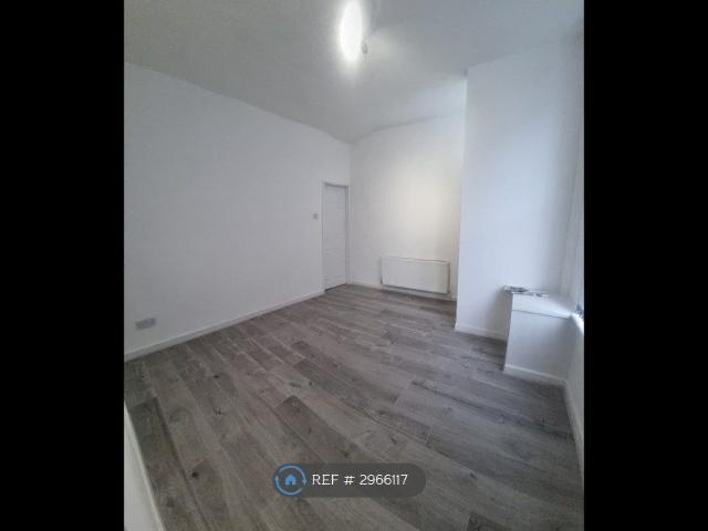 Smollett St, Bootle L20, 2 bed terraced house to rent, £775 pcm | PrimeLocation