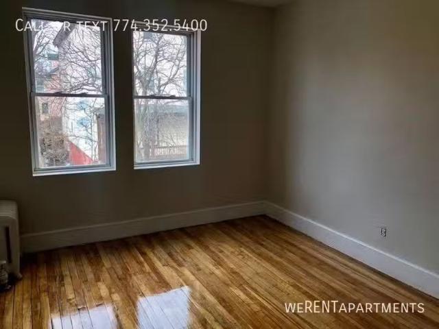 Small updated Studio Heat and Hot water included! 1 Quincy St.