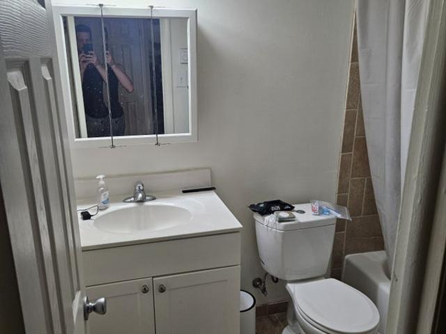 Small apt to share