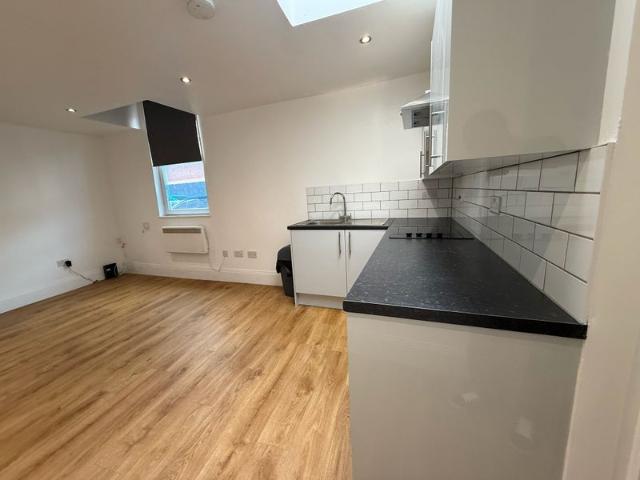 Small & Cosy Studio flat, Easton