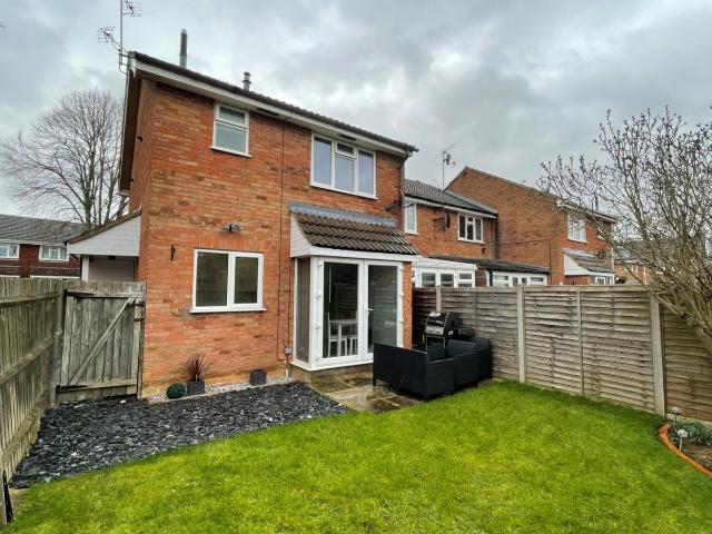 Small Crescent, Buckingham MK18, 1 bed terraced house to rent, £995 pcm | PrimeLocation