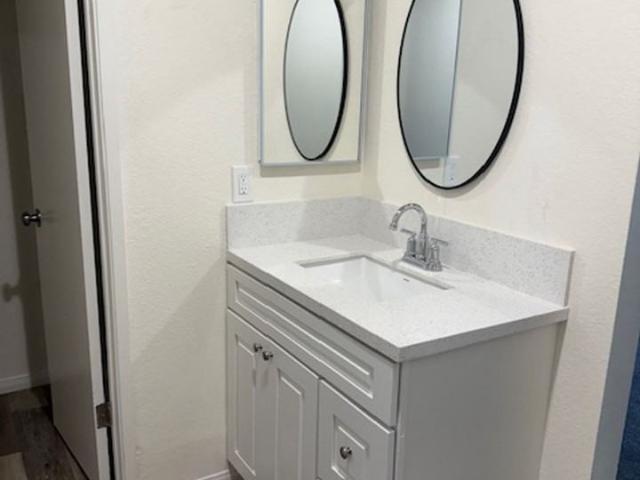 Small Garden Style Community in the Heart of Garden Grove Studio Apartment for Rent at 11450 Lampson Ave, Garden Grove, CA 92840