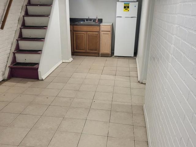 Small one bedroom in desirable Kingsbridge area