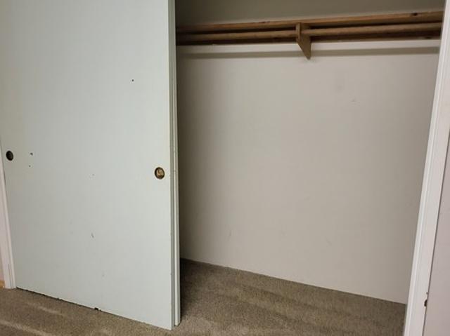 Small room for rent