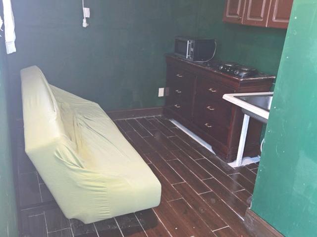 Small Room for Rent