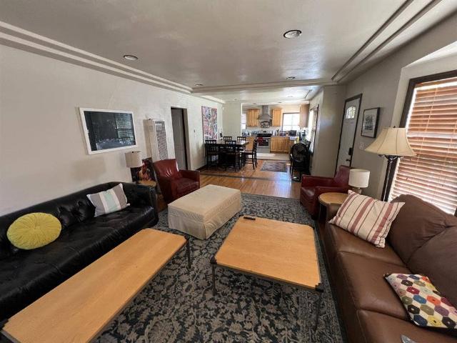 SMALL ROOM IN LA HOME $800