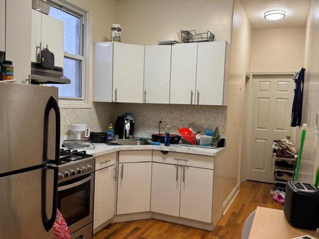 small room small price! / Spacious duplex / AC