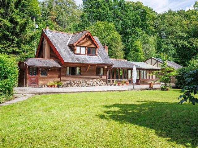Smallholding for sale