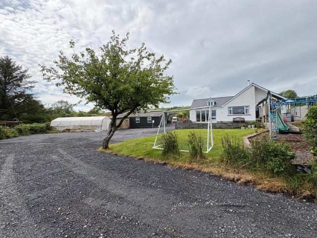 Smallholding for sale