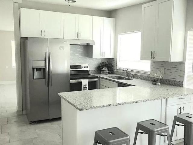 ⭐Smart TV & Mini Fridge in every room! Convenient