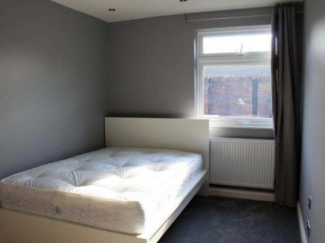 Smart double bedroom close to Stepney Green Park Has a Room