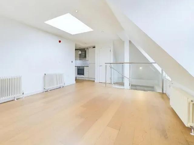 Smartroom, Rupert Street, London, W1D 6DG, United Kingdom | 2 bed apartment for rent #130435745 | Rentberry