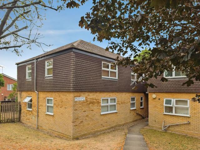Smarts Green, Waltham Cross, London EN7, 1 bed flat to rent, £1,150 pcm | PrimeLocation