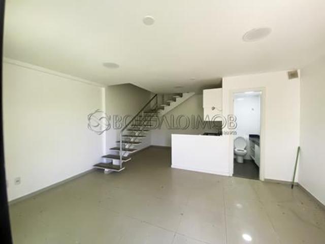 SMAS Sala comercial duplex com 1 banheiro