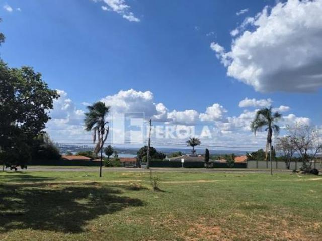 SMDB CONJUNTO 12 VISTA LAGO PLANO PERTO DA PONTE JK