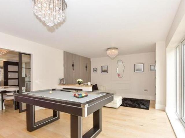 Smith Way, Headcorn, 4 Bedroom Detached