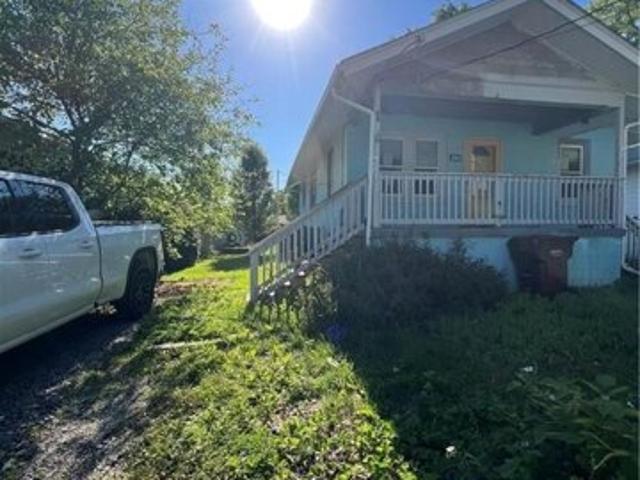 Smith Ave, Sharon, Home For Sale