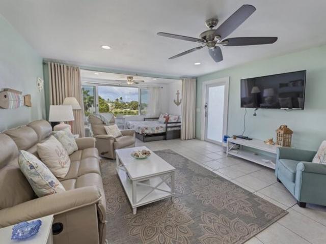 Smith Bay Rh, Saint Thomas, Condo For Sale