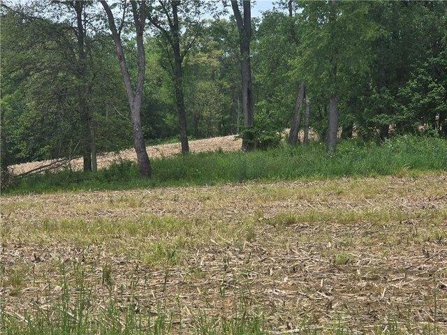 Smith Rd, Butler, PA 16002